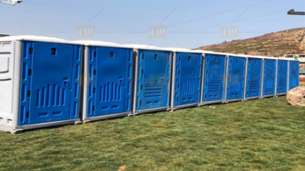 The role of portable toilets in disaster relief - DREAMMAKER PORTABLE ...