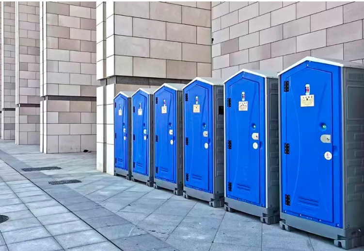 Mobile Toilets Are Helping Green Event - DREAMMAKER PORTABLE TOILETS